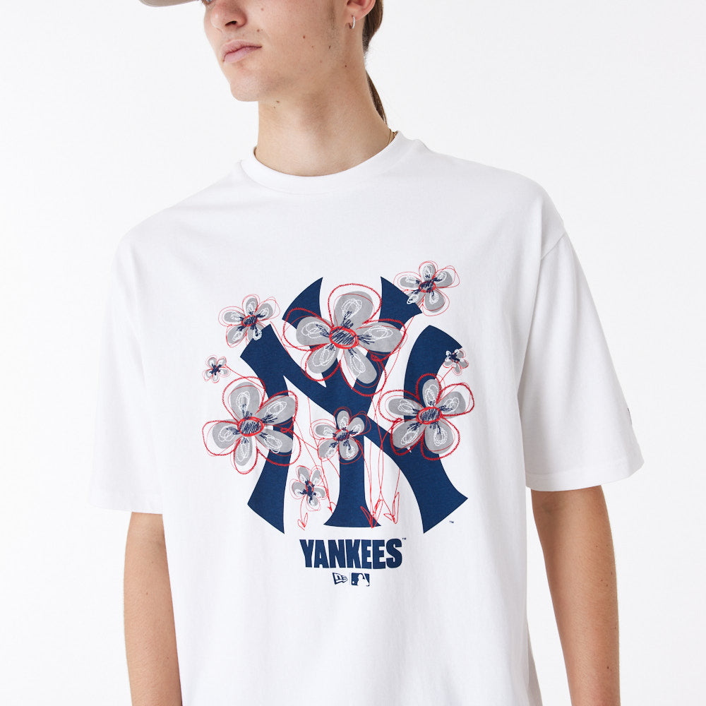 New York Yankees MLB Floral Logo Oversized White Tee – NewEra
