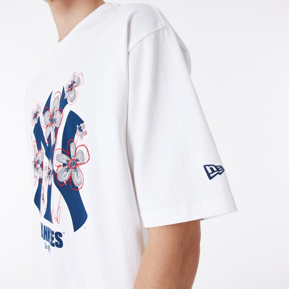 New York Yankees MLB Floral Logo Oversized White Tee – NewEra