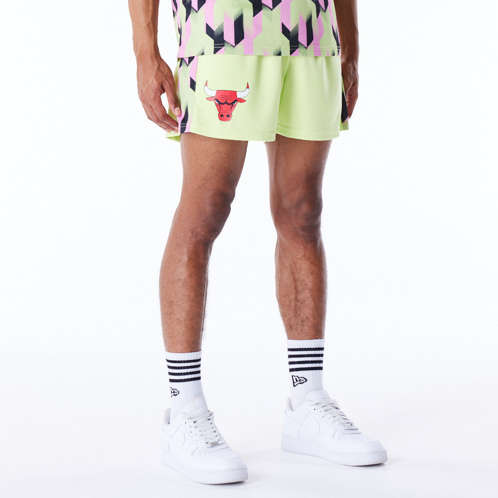 Chicago Bulls NBA Soccer Green Shorts – NewEra